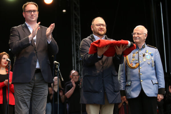 THE HANSA: Union with a long tradition